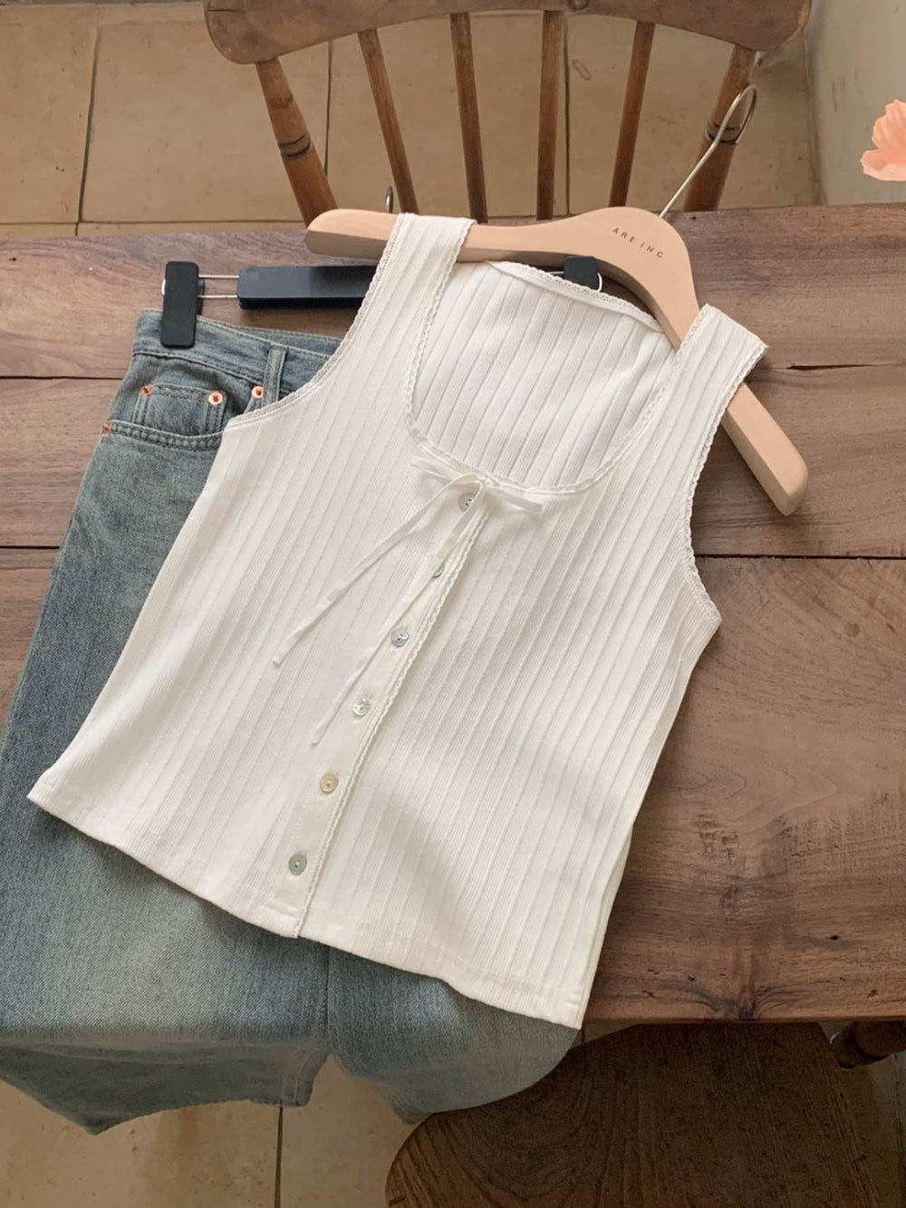 24ss – Page 2 – LEDAY