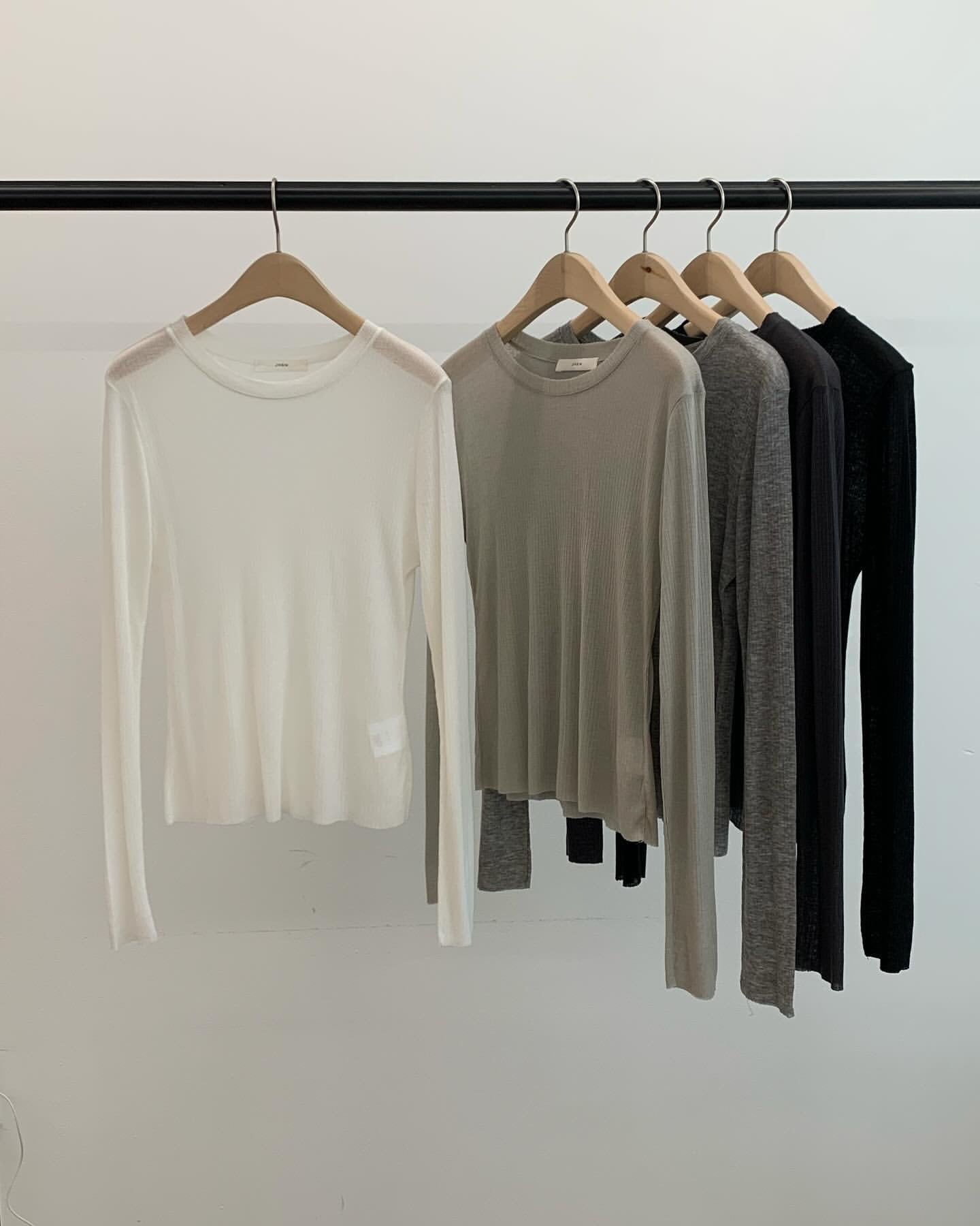 Tops – Page 5 – LEDAY