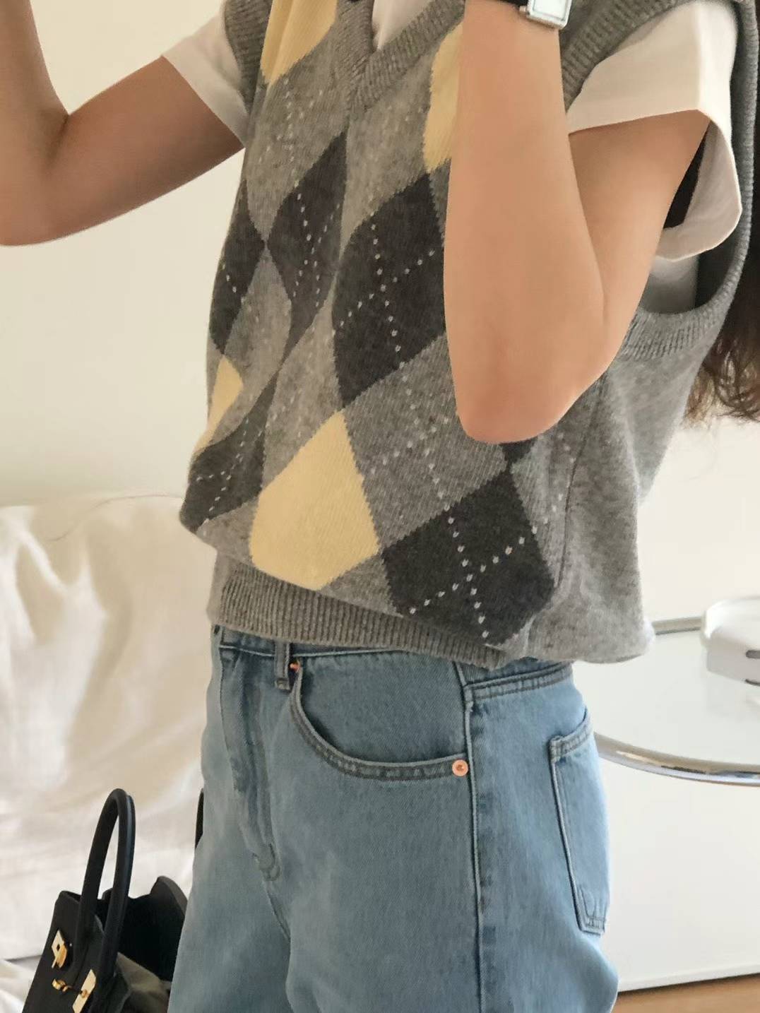 Tops – Page 4 – LEDAY