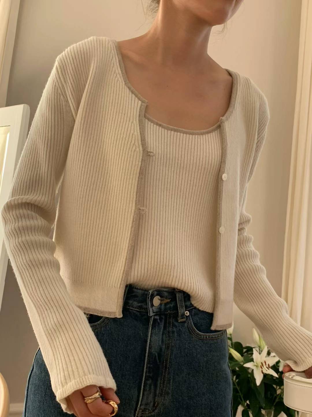 Tops – Page 2 – LEDAY